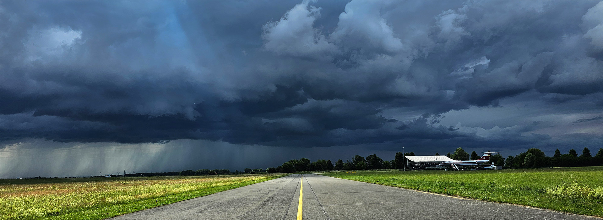 Entgeltordnung | FMB Flugplatz Magdeburg Betriebsges...